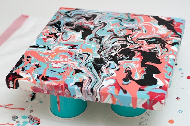 EASY POUR PAINTING ART FOR KIDS